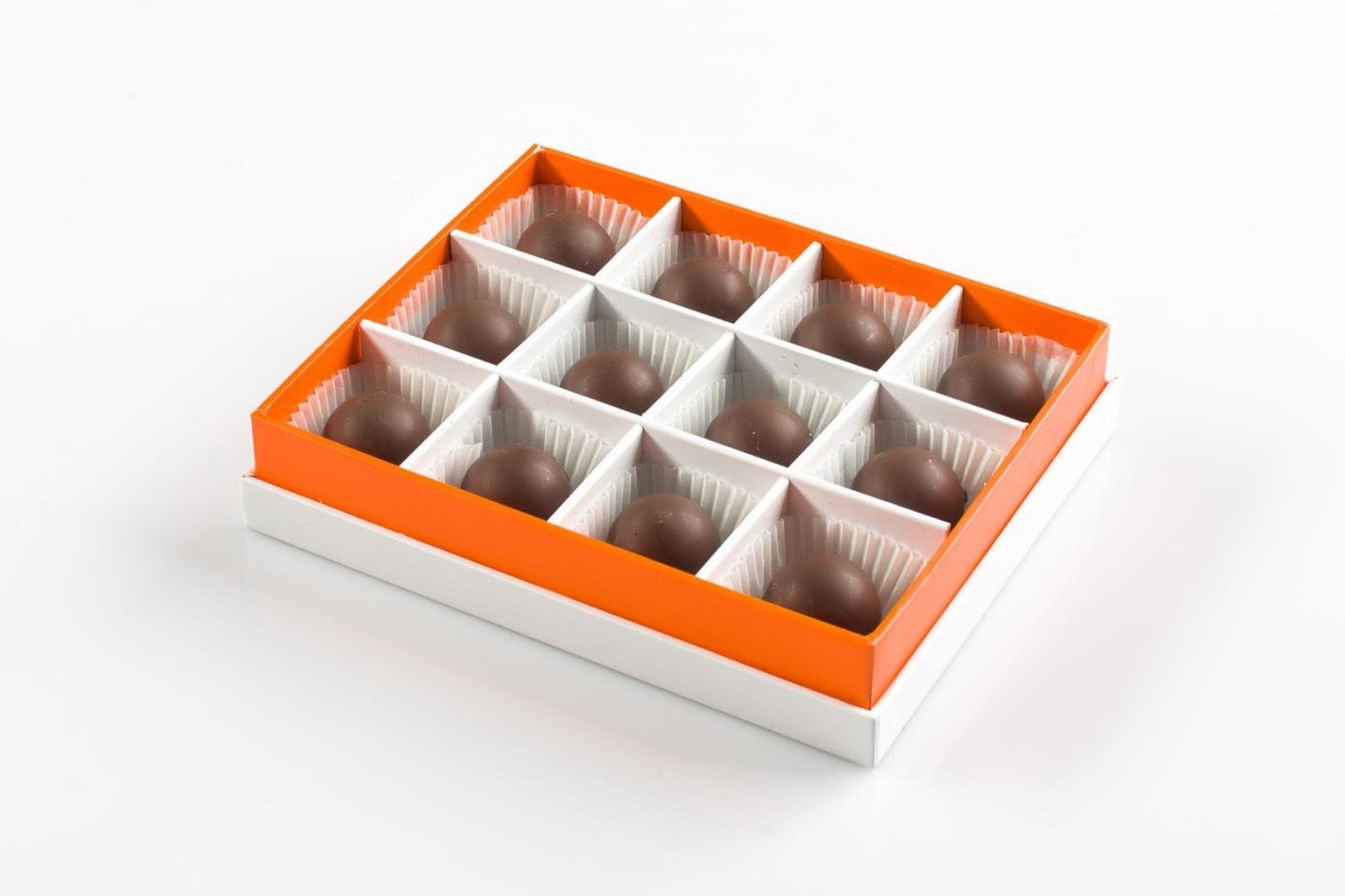 Plum Pudding 12 Piece Gift Box – Share Chocolates
